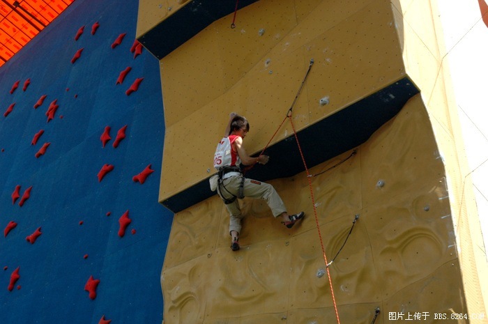 2008中国青海高原世界杯攀岩赛：中国选手 瞿海滨（QU, Haibin） 攀登图片 - 文章暂存 - 8264户外